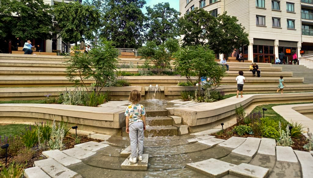 Paddington Central's Amphitheatre